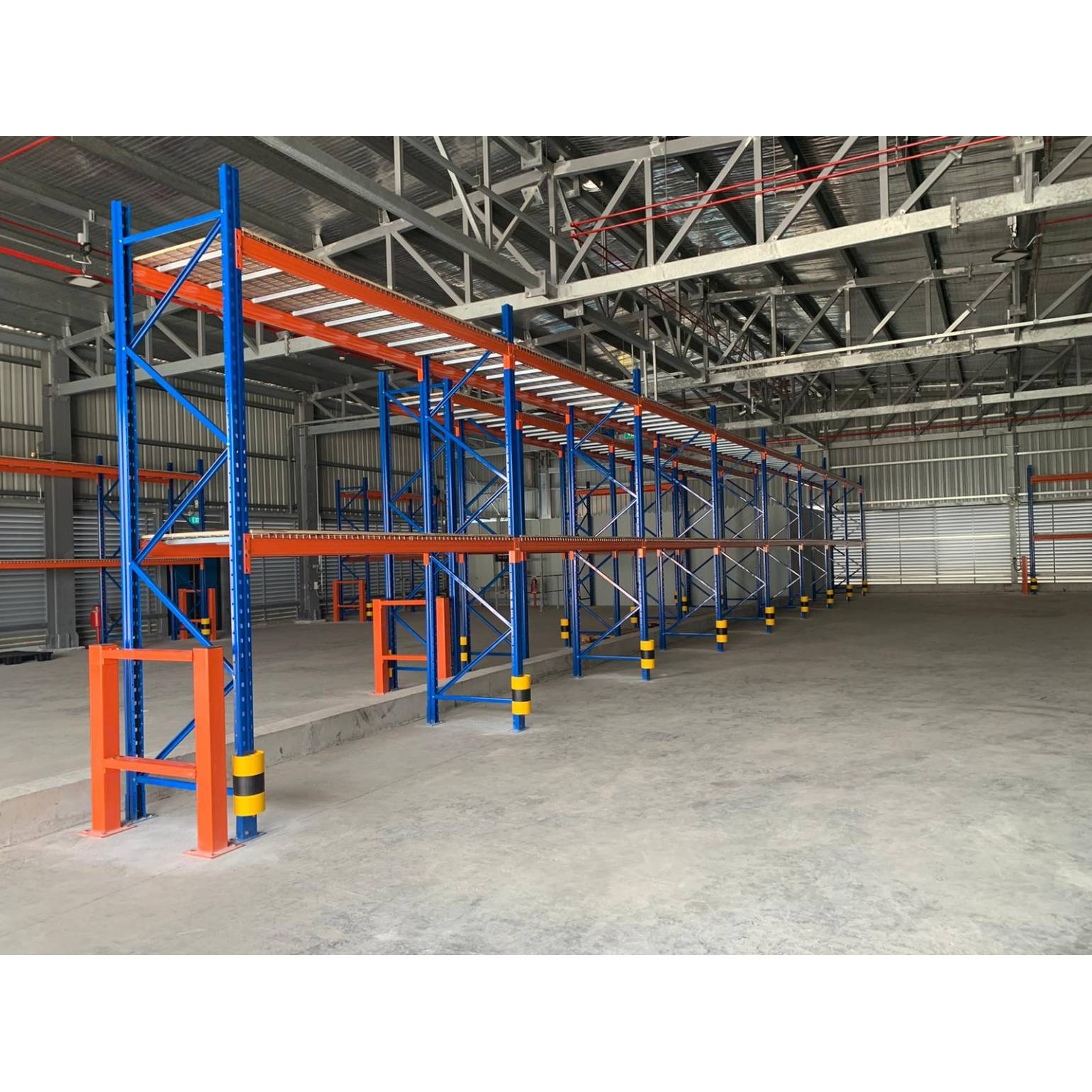 Pallet Racking System Singapore | Shelving for Chiller & Freezer Rooms